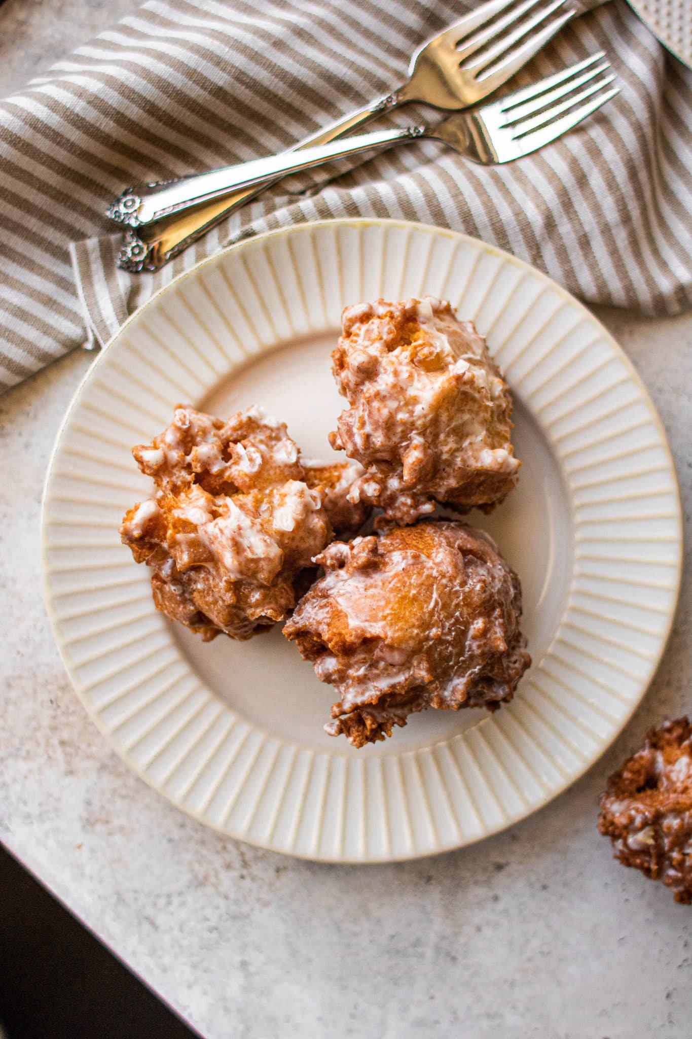 Caramelized Apple Fritters | Easy Apple Fritter Recipe